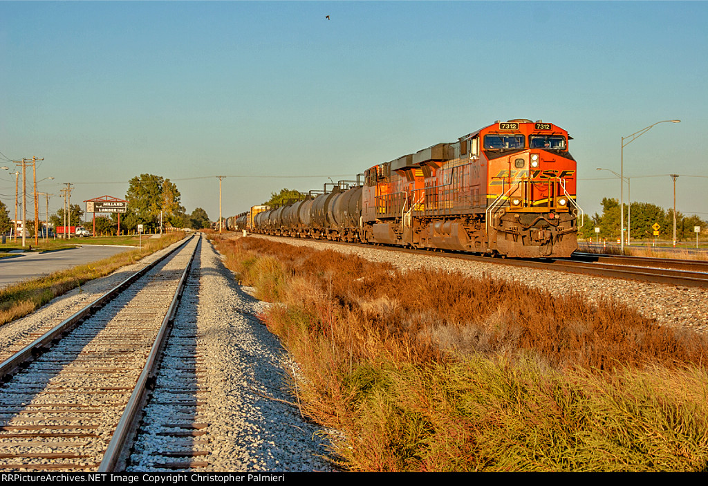 BNSF 7312 Leads H-DILKCK1-07